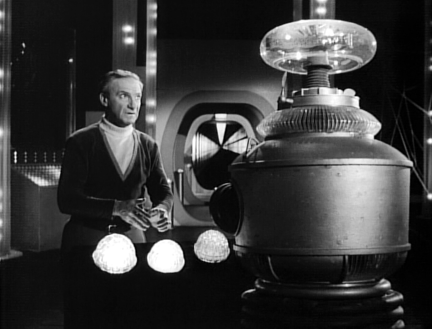 Forgotten Villains: Lost in Space’s The Keeper – The Time Warriors and ...
